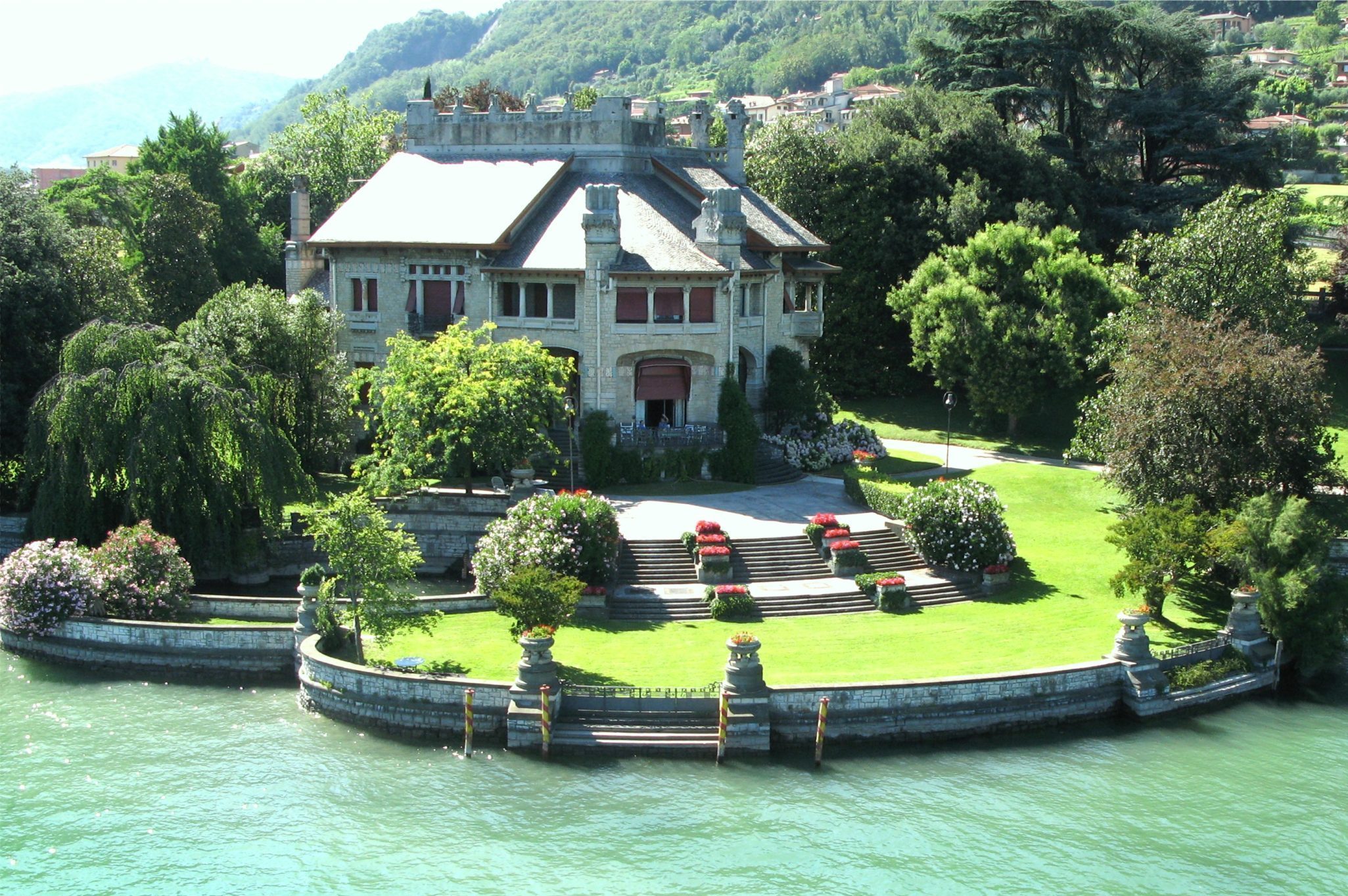 Sarnico e le Gemme del Liberty - Visit Lake Iseo Portale Ufficiale ...