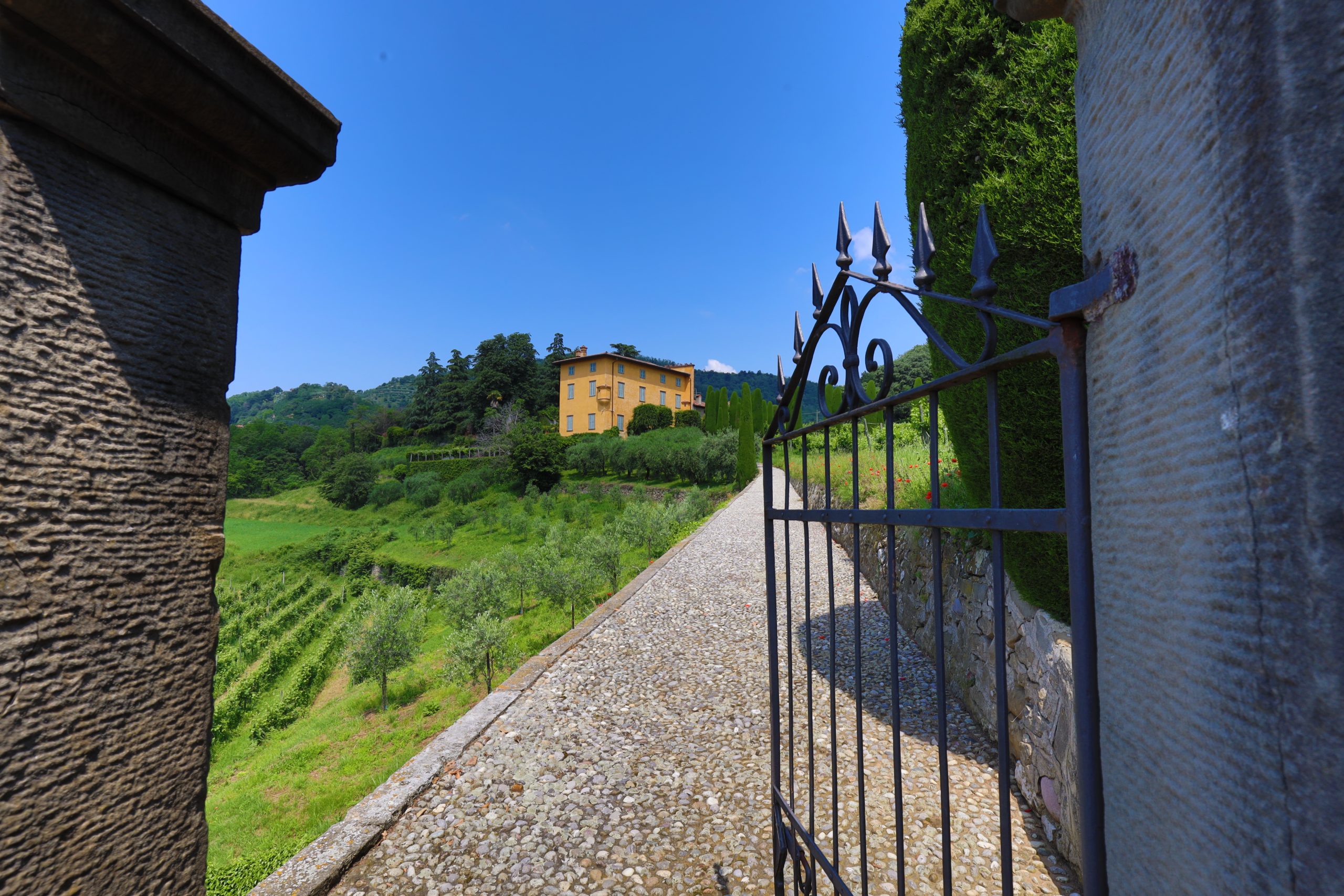 Palazzo La Rocchetta - Visit Lake Iseo Portale Ufficiale turismo Lago d ...